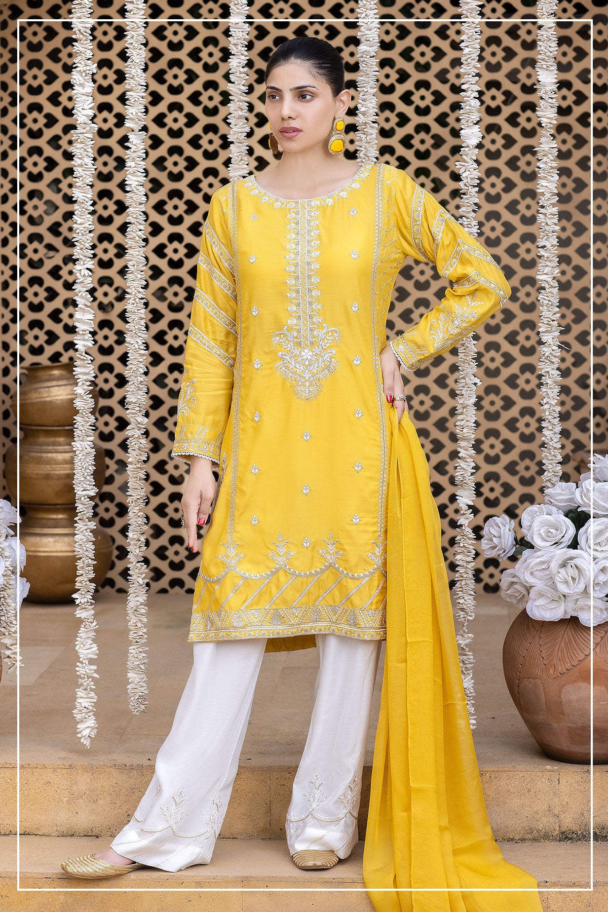CASUAL – Rang-e-noor